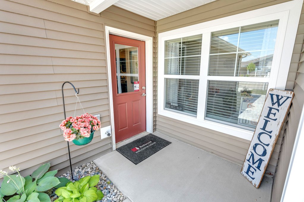 Welcome to the neighborhood: Redwood Living, Inc. expands east ...